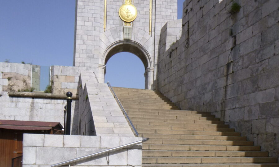 James Hutton | H + R